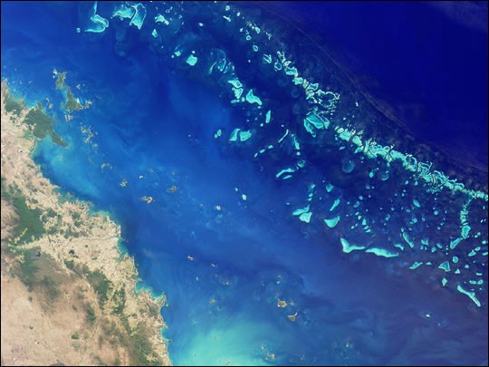 Australia’s Great Barrier Reef - NASA Science