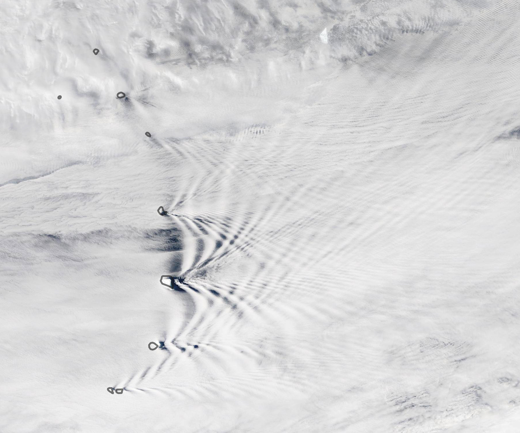 Sandwiched Wave Clouds - NASA Science