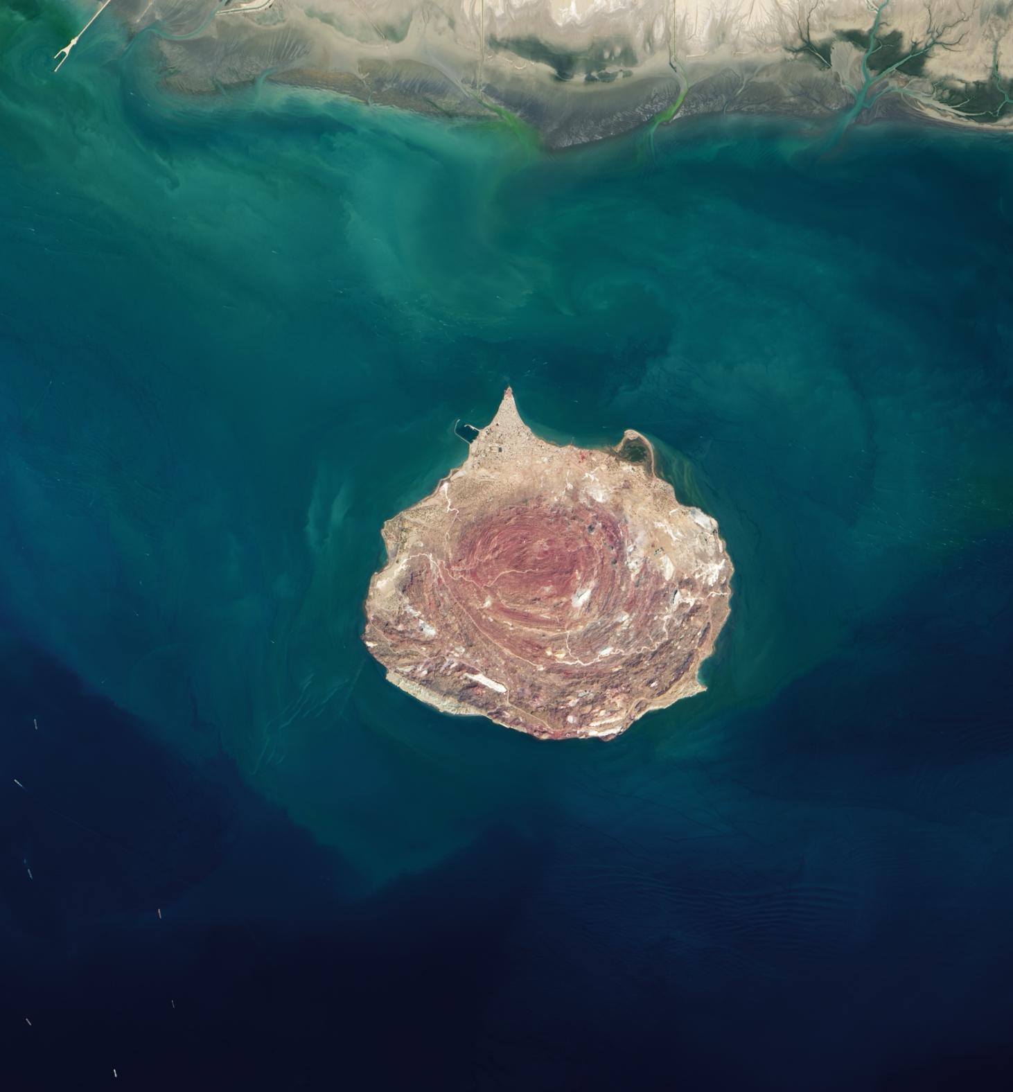 Iran’s Rainbow Island - NASA Science
