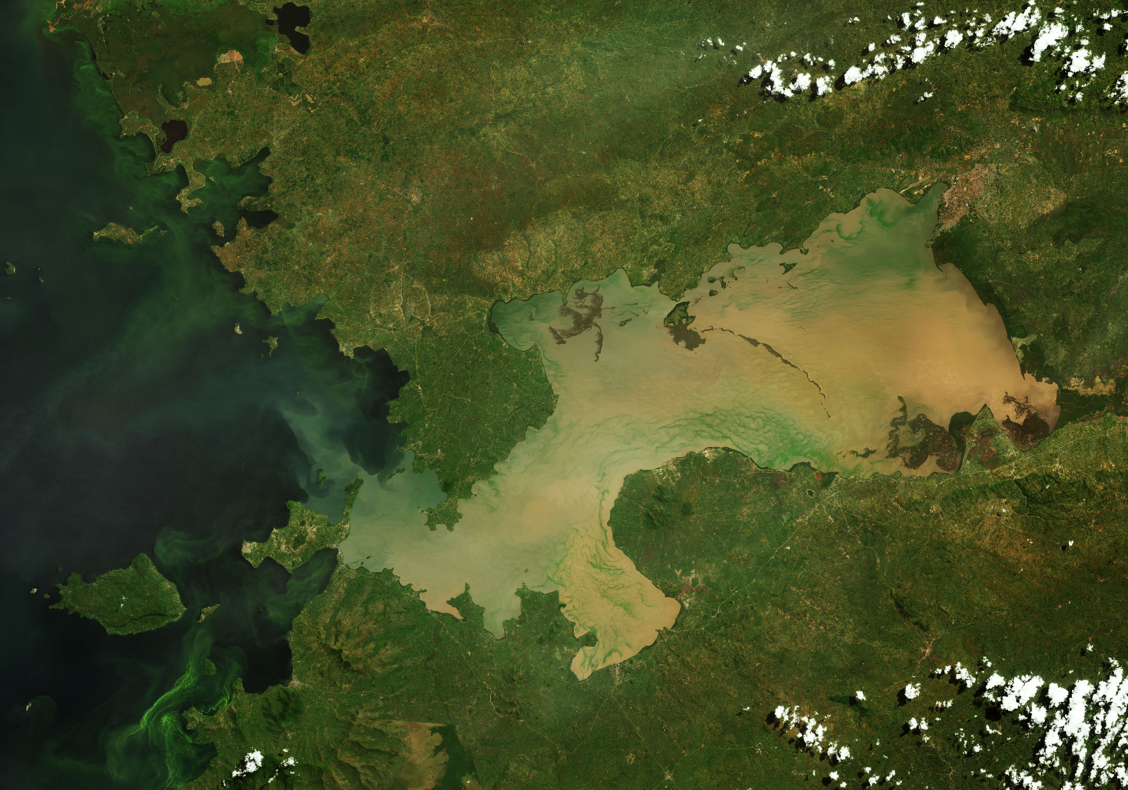 Lake Victoria’s Rising Waters - NASA Science
