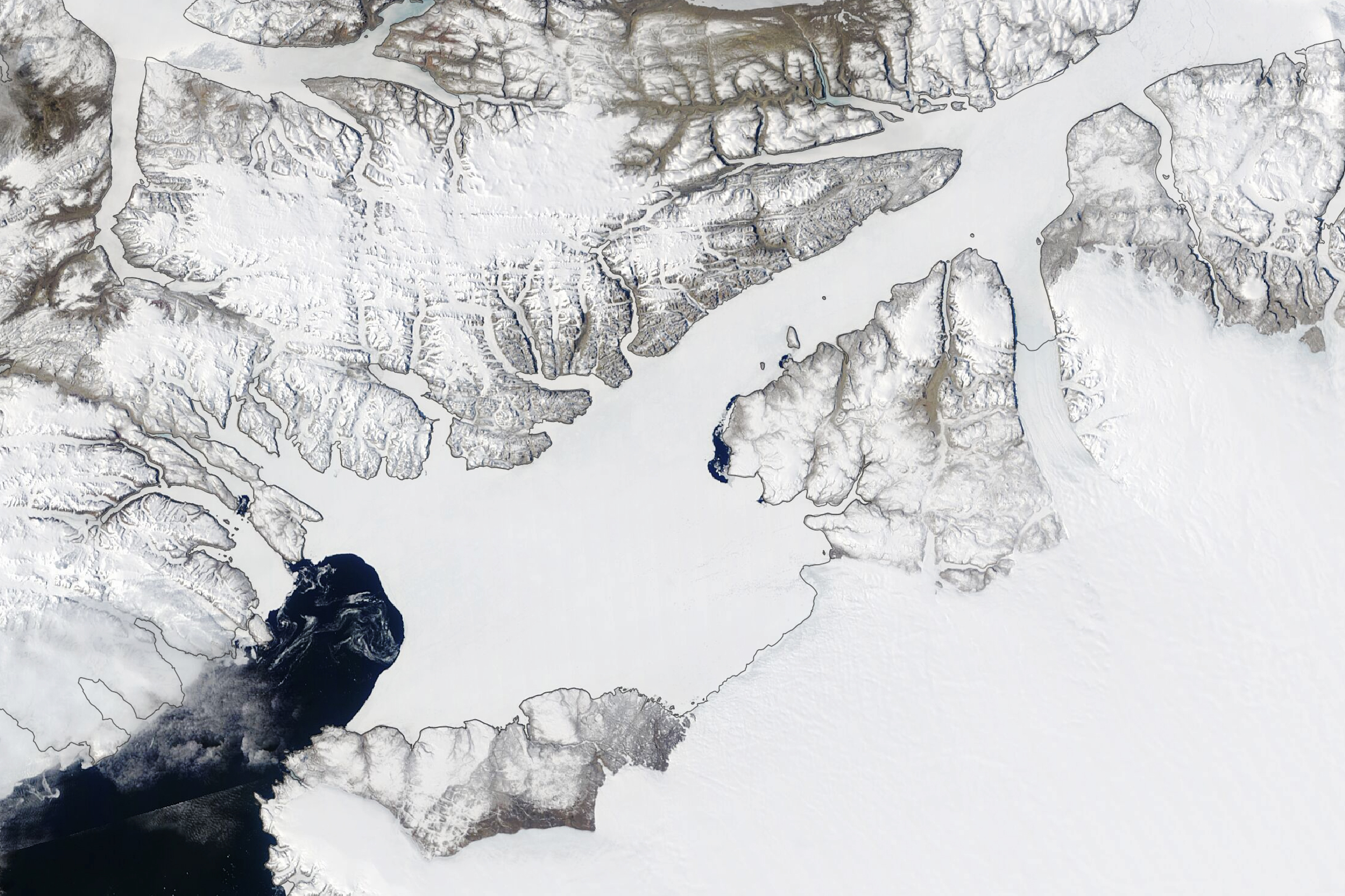 A Longer-Lived Ice Arch - NASA Science