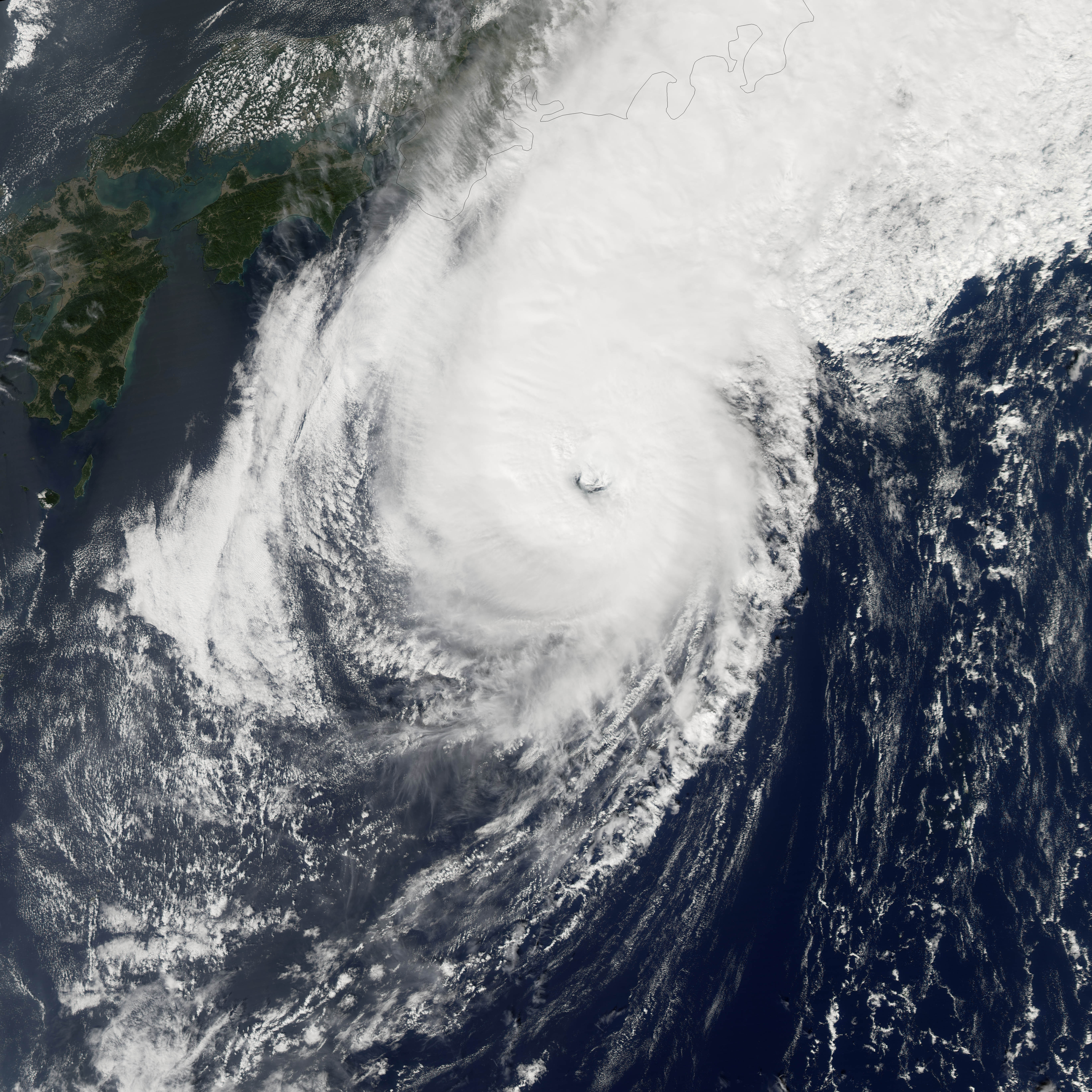 Typhoon Kirogi - NASA Science