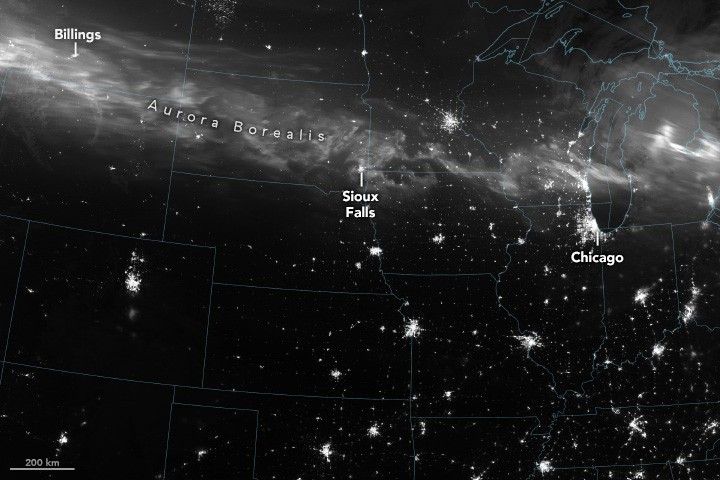 Historic Geomagnetic Storm Dazzles - NASA Science