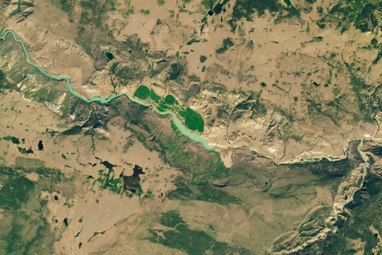Landslide Dams the Chilcotin River - NASA Science