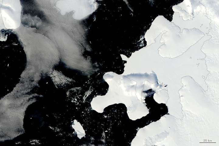 New Antarctic Iceberg Speeds Off - NASA Science