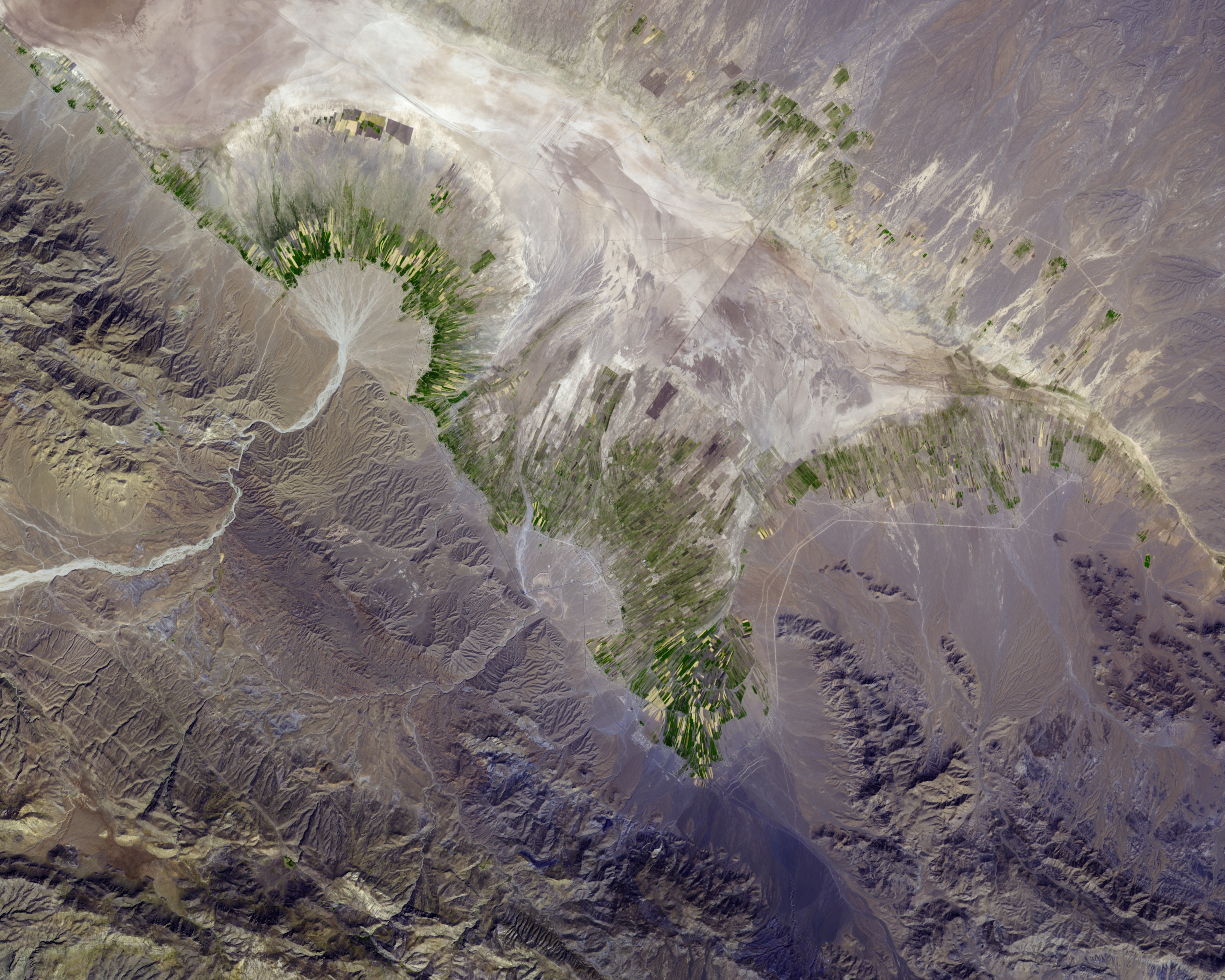 Alluvial Fan in Southern Iran - NASA Science