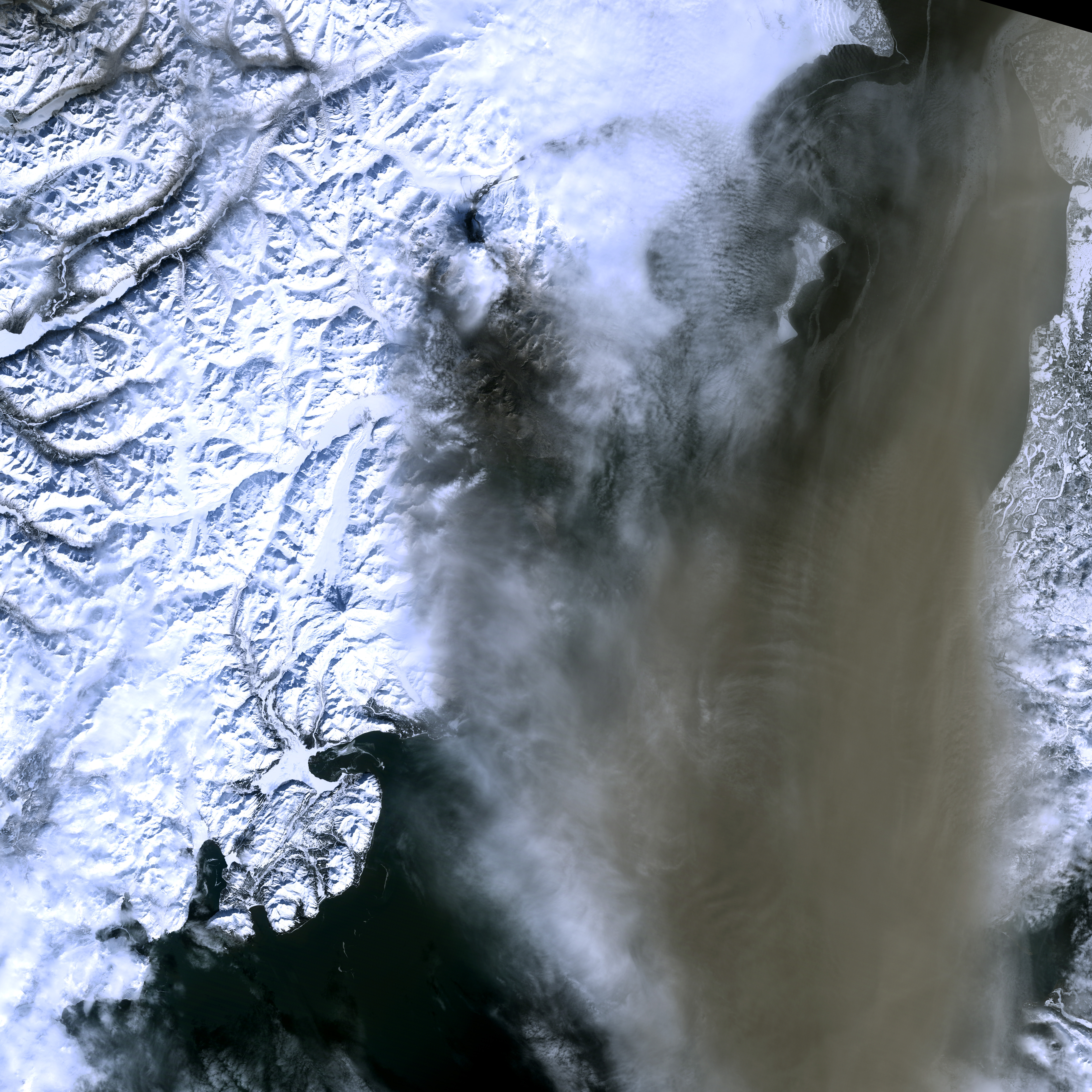 redoubt volcano eruption