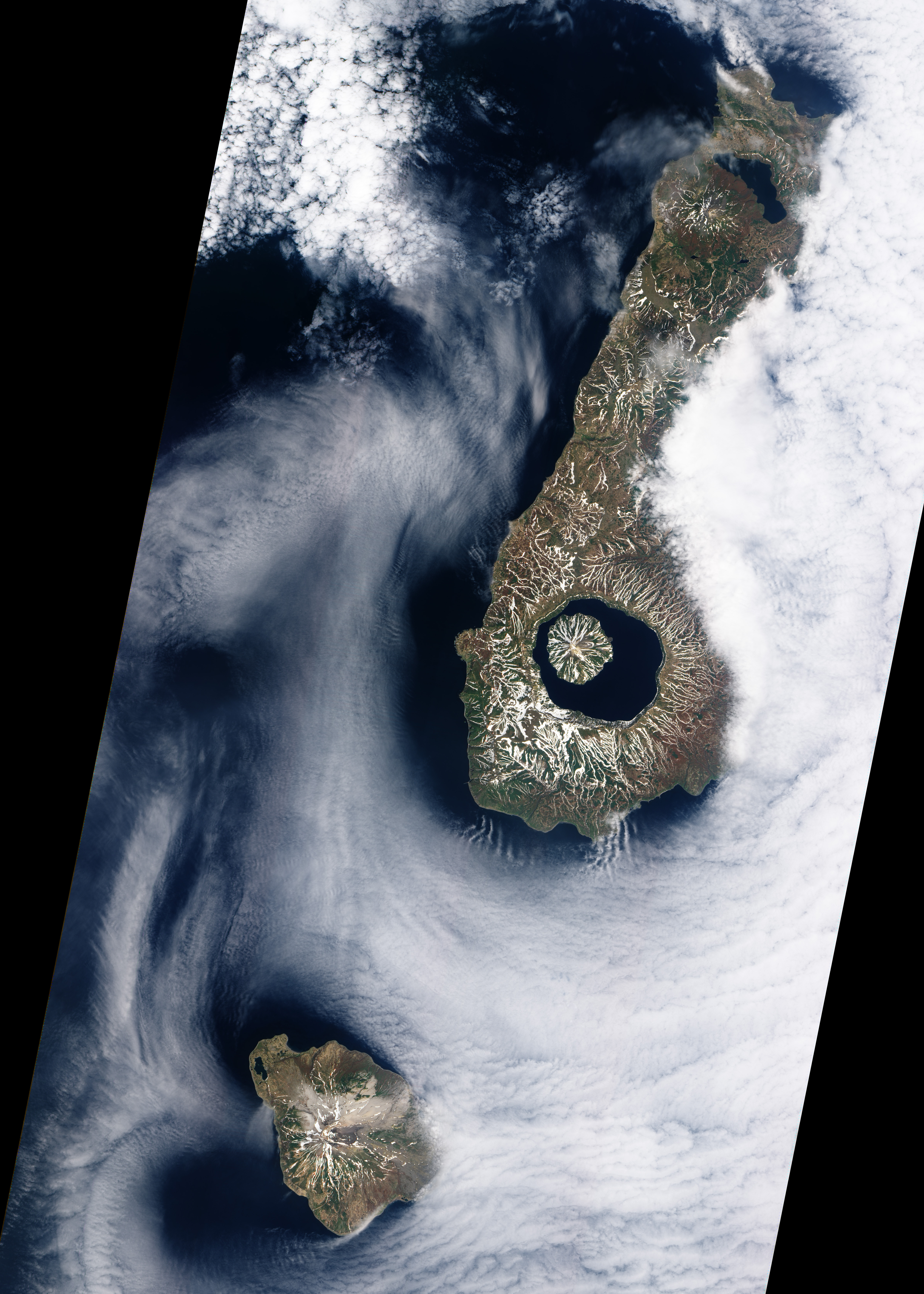 Tao-Rusyr Caldera, Onekotan Island, Kuril Islands - NASA Science