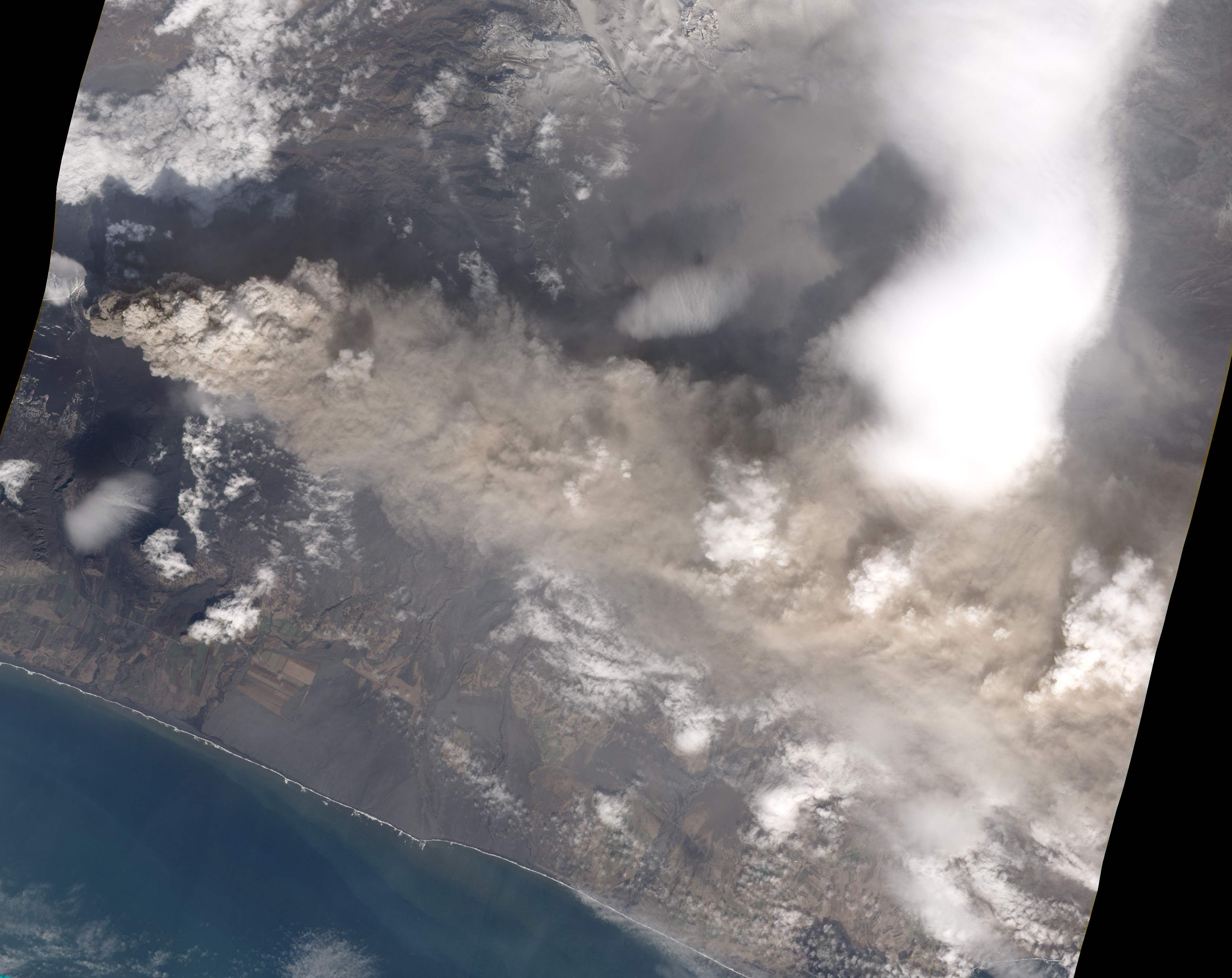 Eruption of Eyjafjallajökull Volcano, Iceland - NASA Science