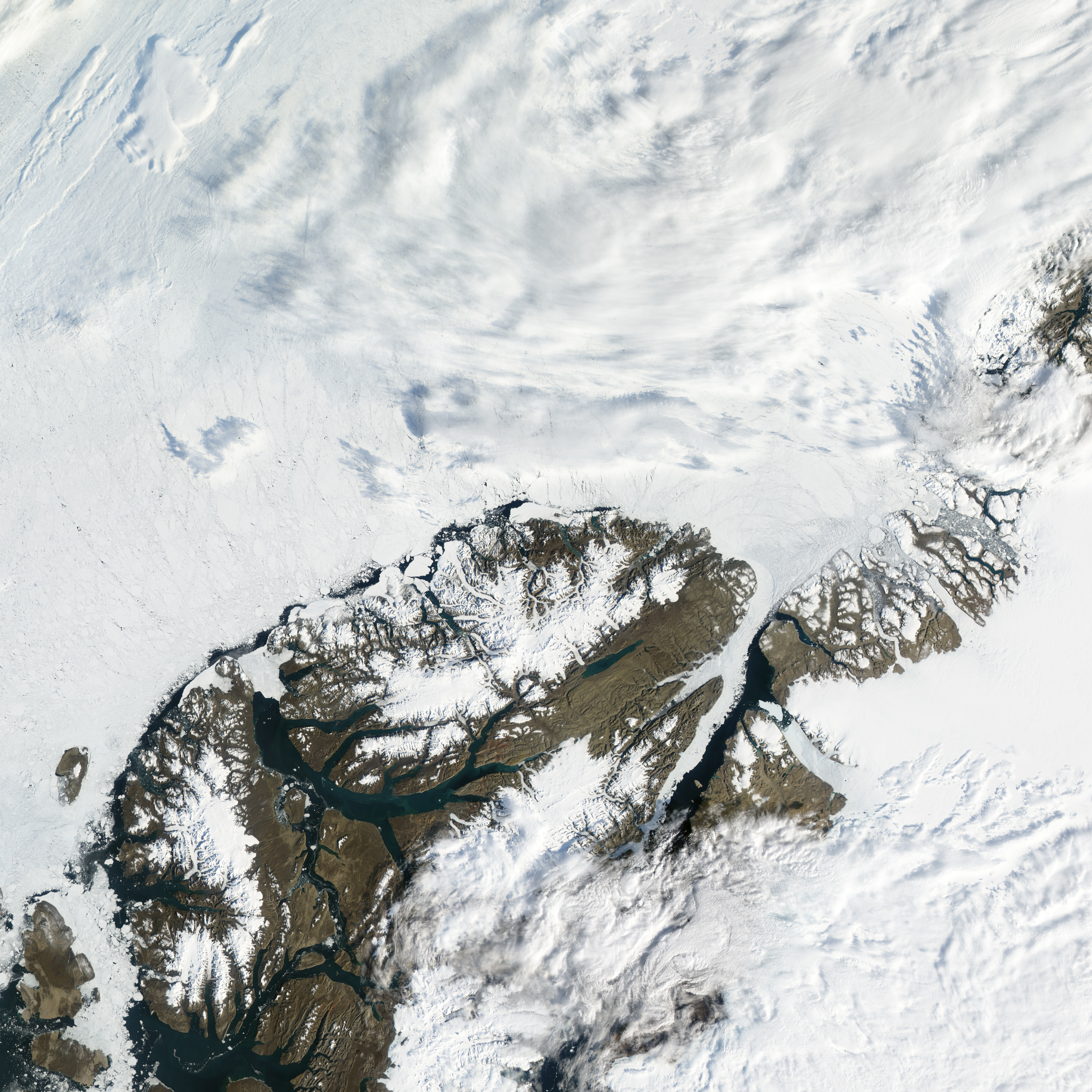 Breakup on the Ward Hunt Ice Shelf - NASA Science