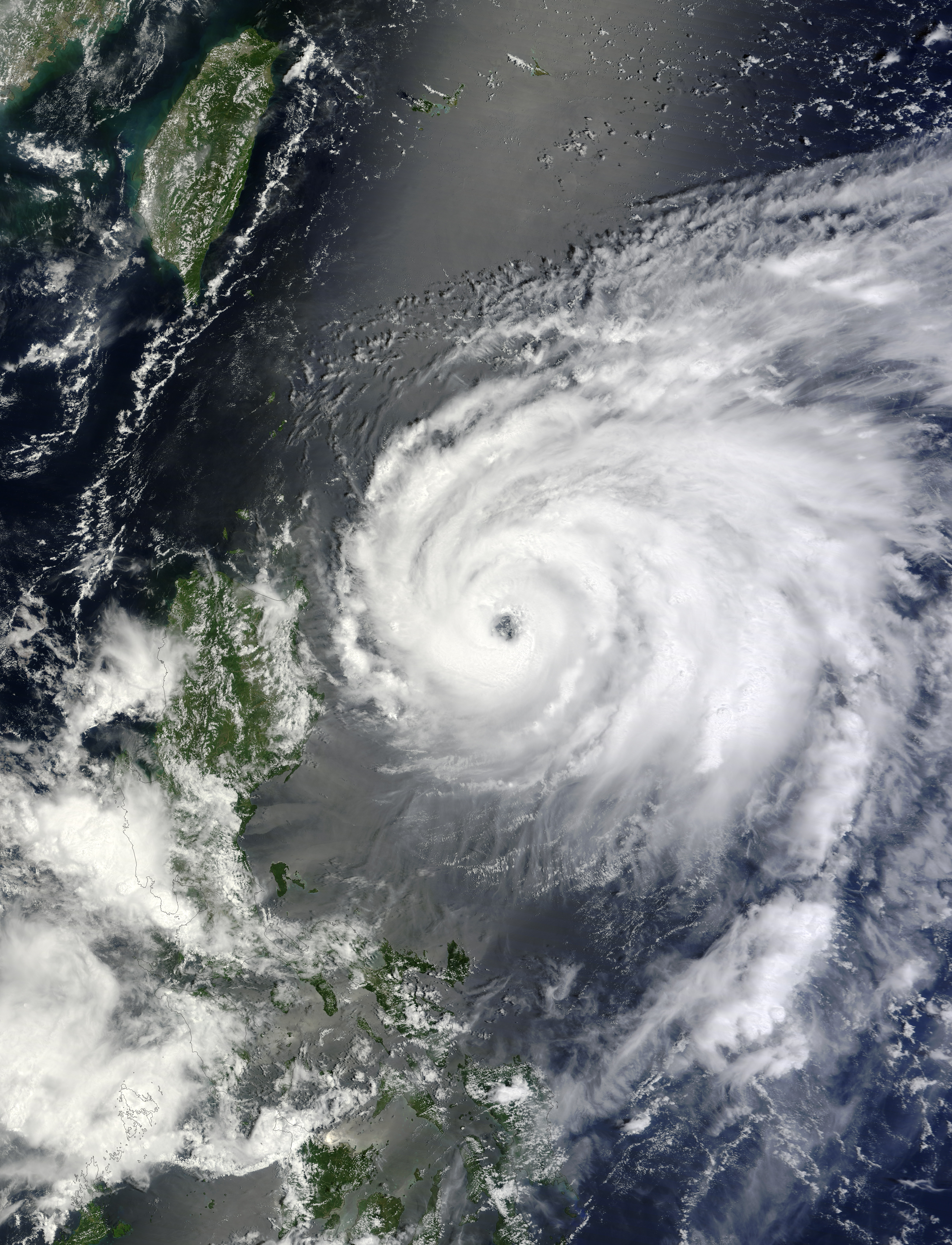 Typhoon Tembin - NASA Science