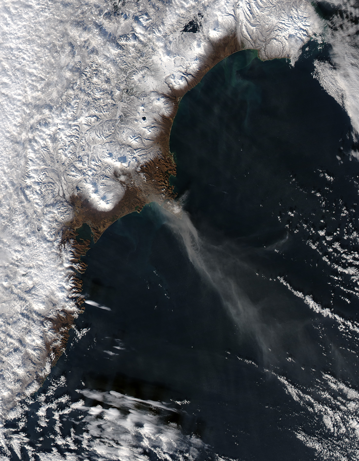 Zhupanovsky Ash Plume - NASA Science