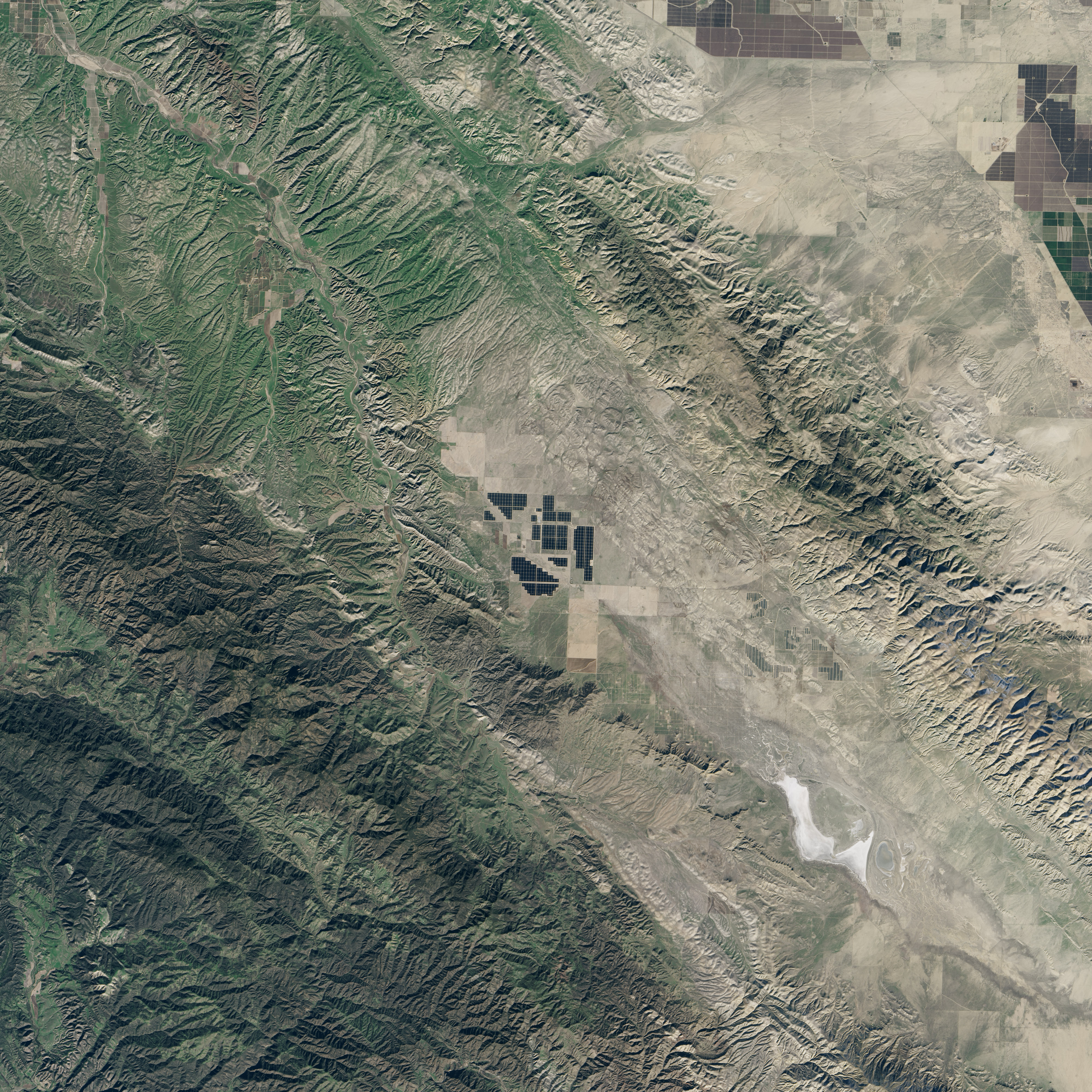 Topaz Solar Farm, California - NASA Science