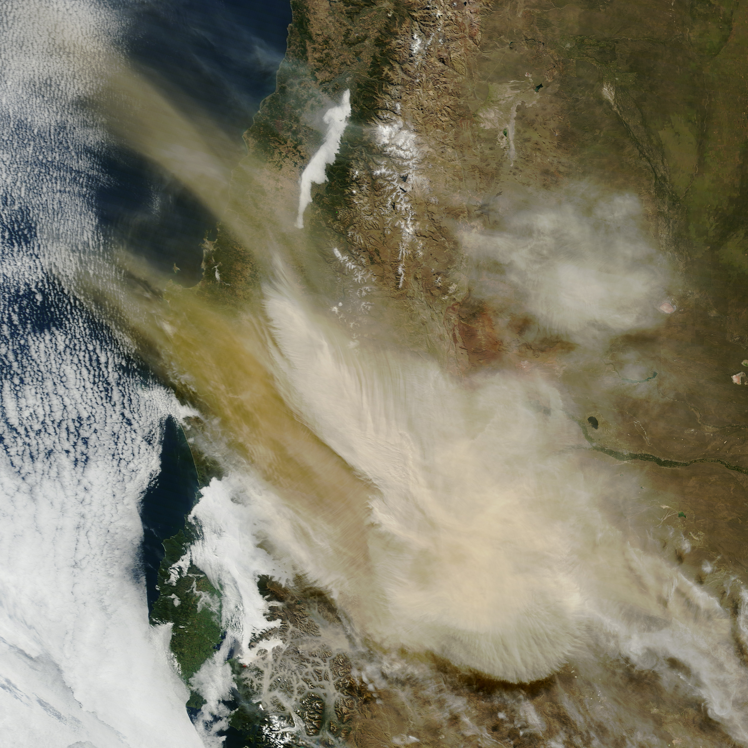 Calbuco Volcano Erupts - NASA Science