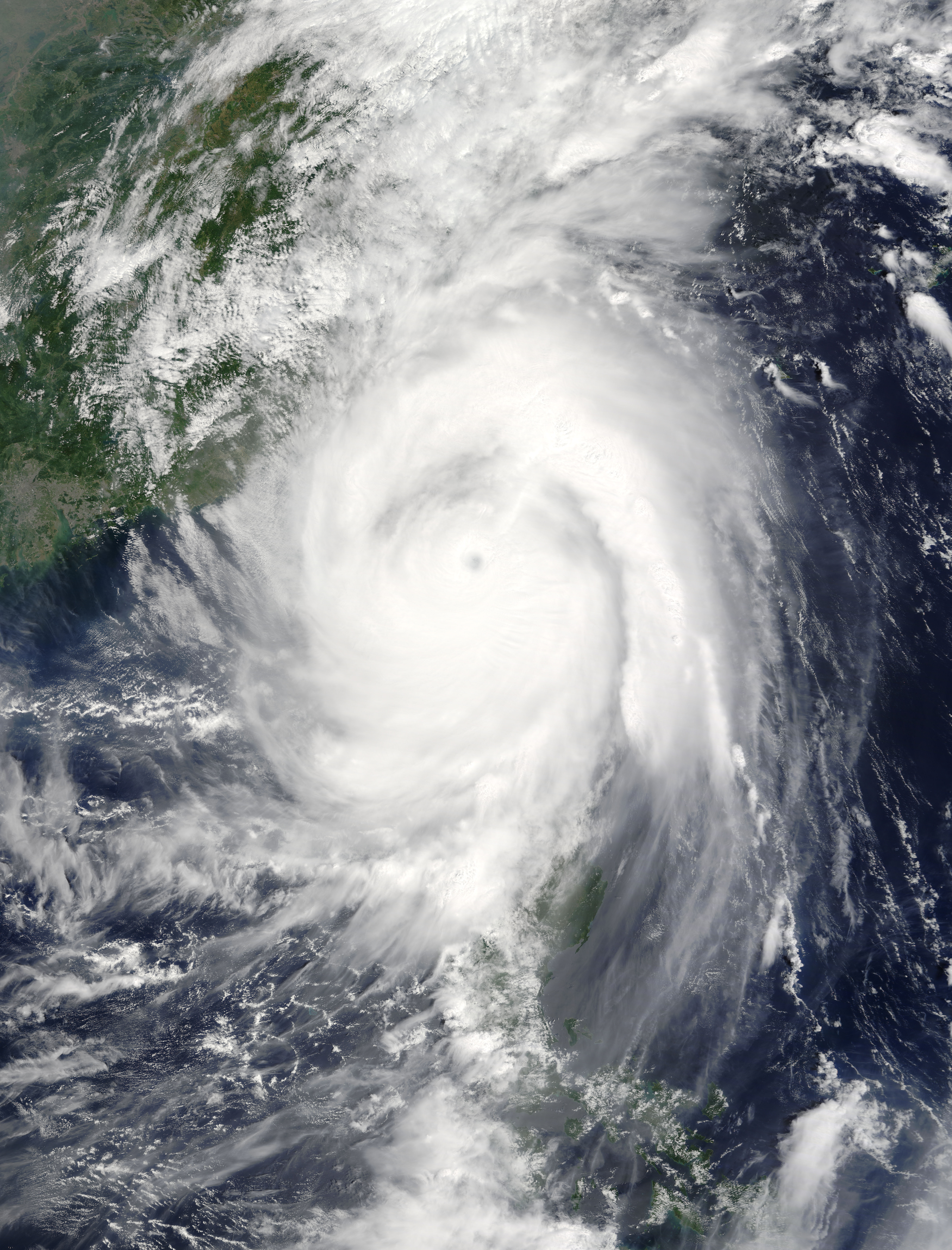 Typhoon Meranti Moves Toward China - NASA Science