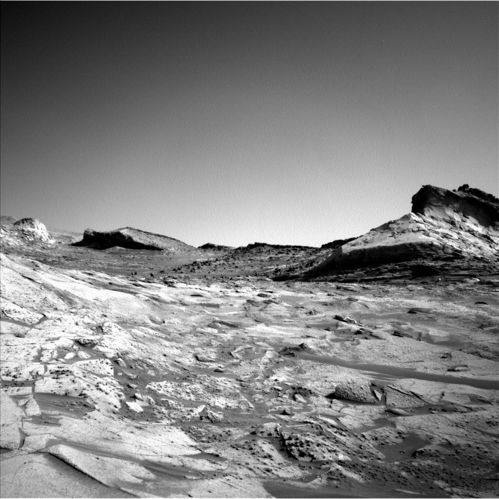 Sols 3224-3225: Introducing Maria Gordon - NASA Science