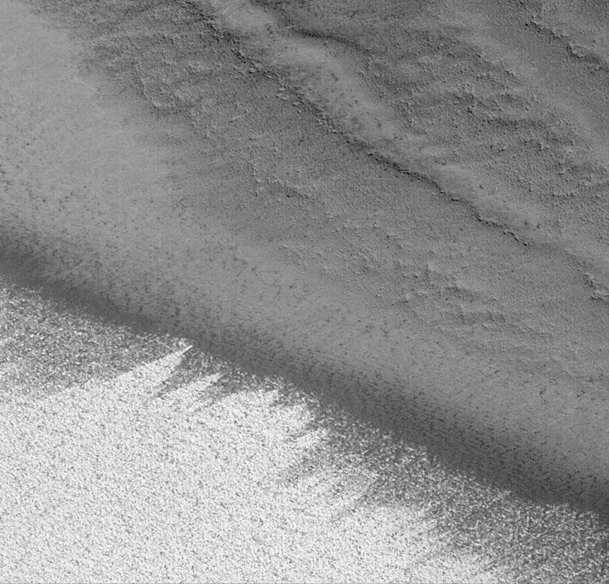 On the Edge: The Retreating Mars Polar Ice Cap - NASA Science