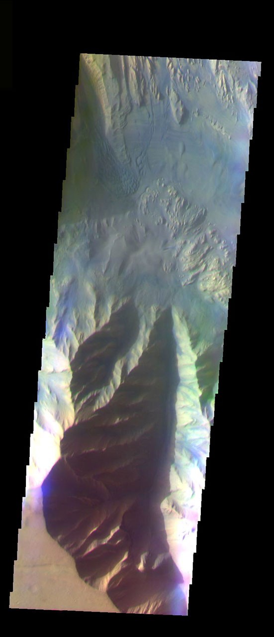 Hebes Chasma Wall - NASA Science