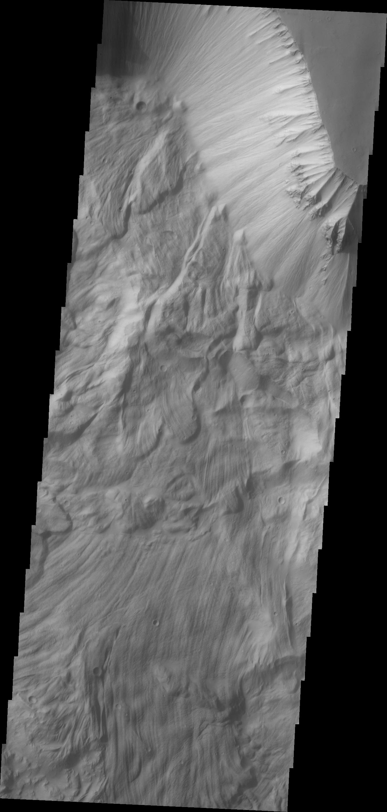 Ophir Chasma Landslide - NASA Science