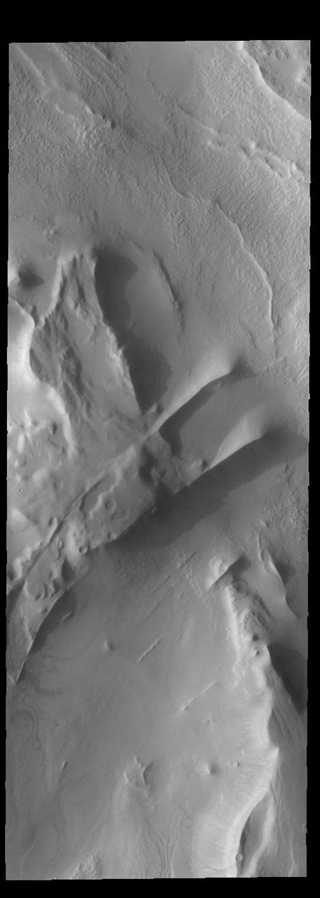 Cavi Angusti - NASA Science