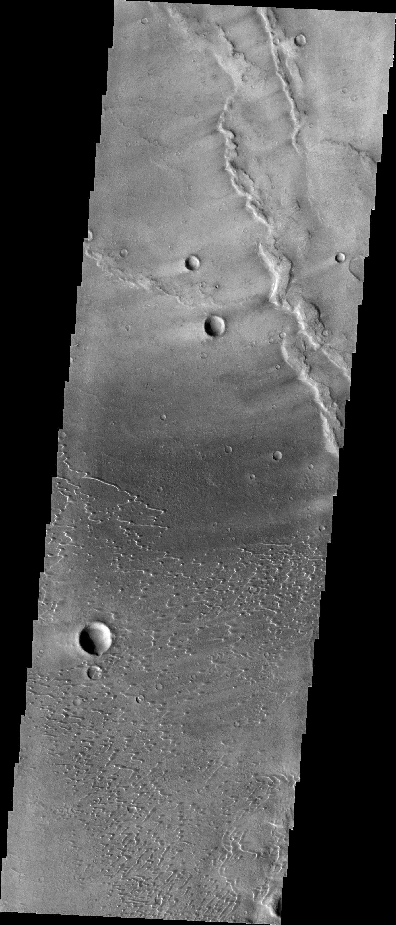 Investigating Mars: Nili and Meroe Paterae - NASA Science
