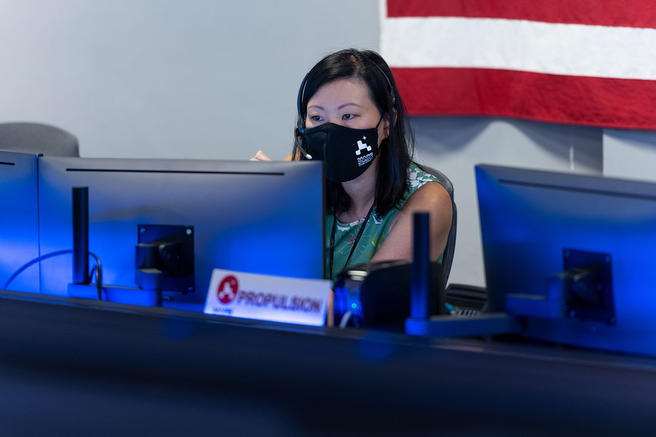 Propulsion Lead Checks the Tanks - NASA Science