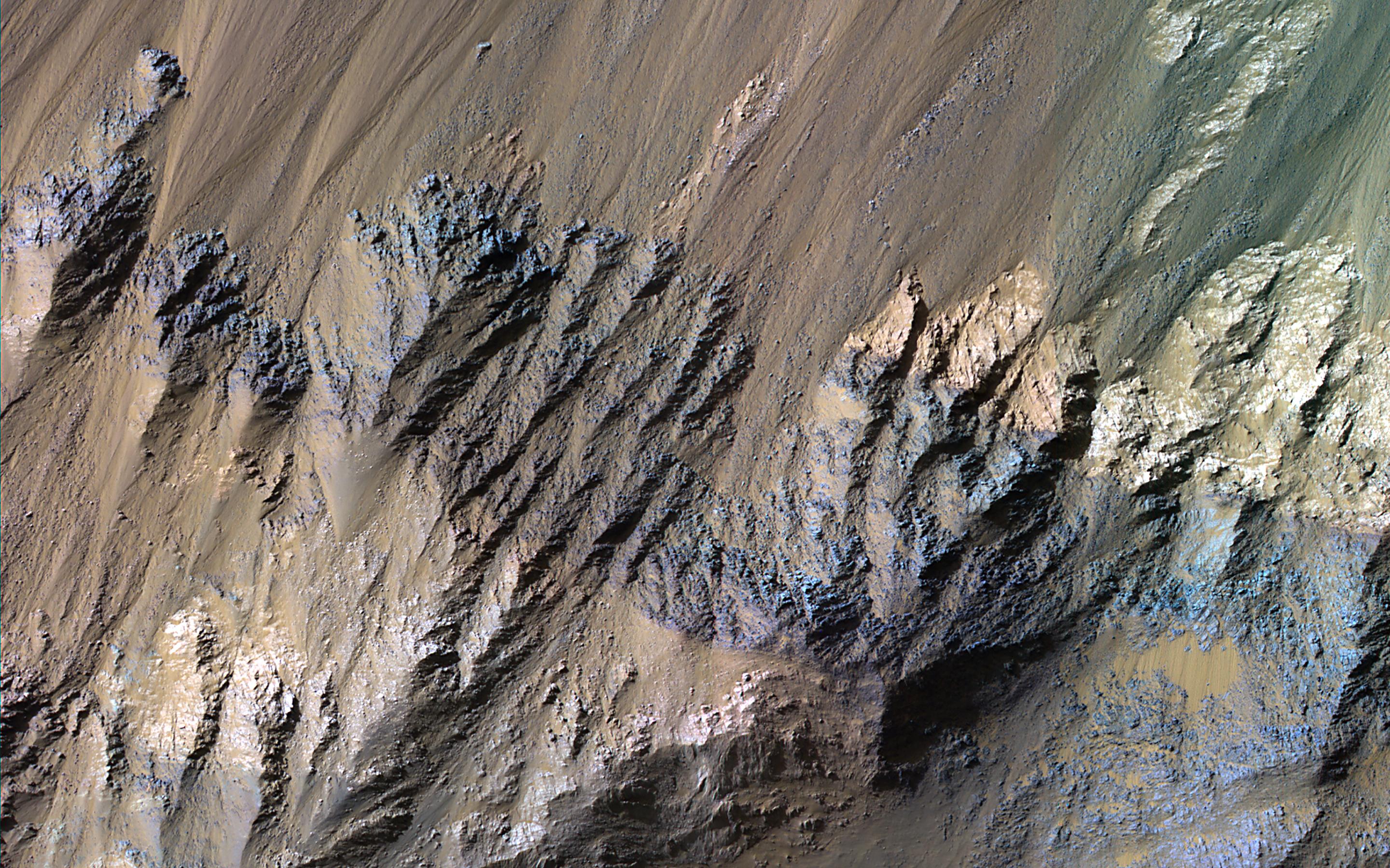 Diverse Minerals in Coprates Chasma - NASA Science