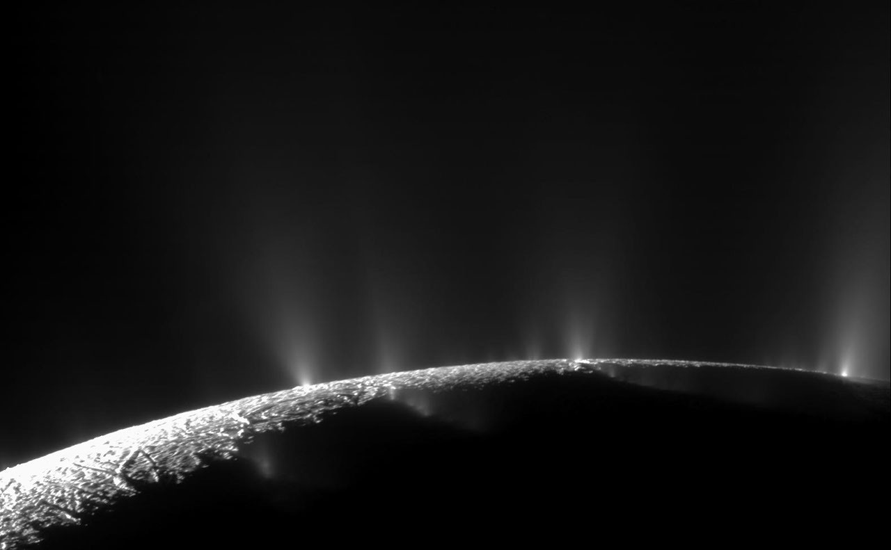 An Ice World...With an Ocean? - NASA Science