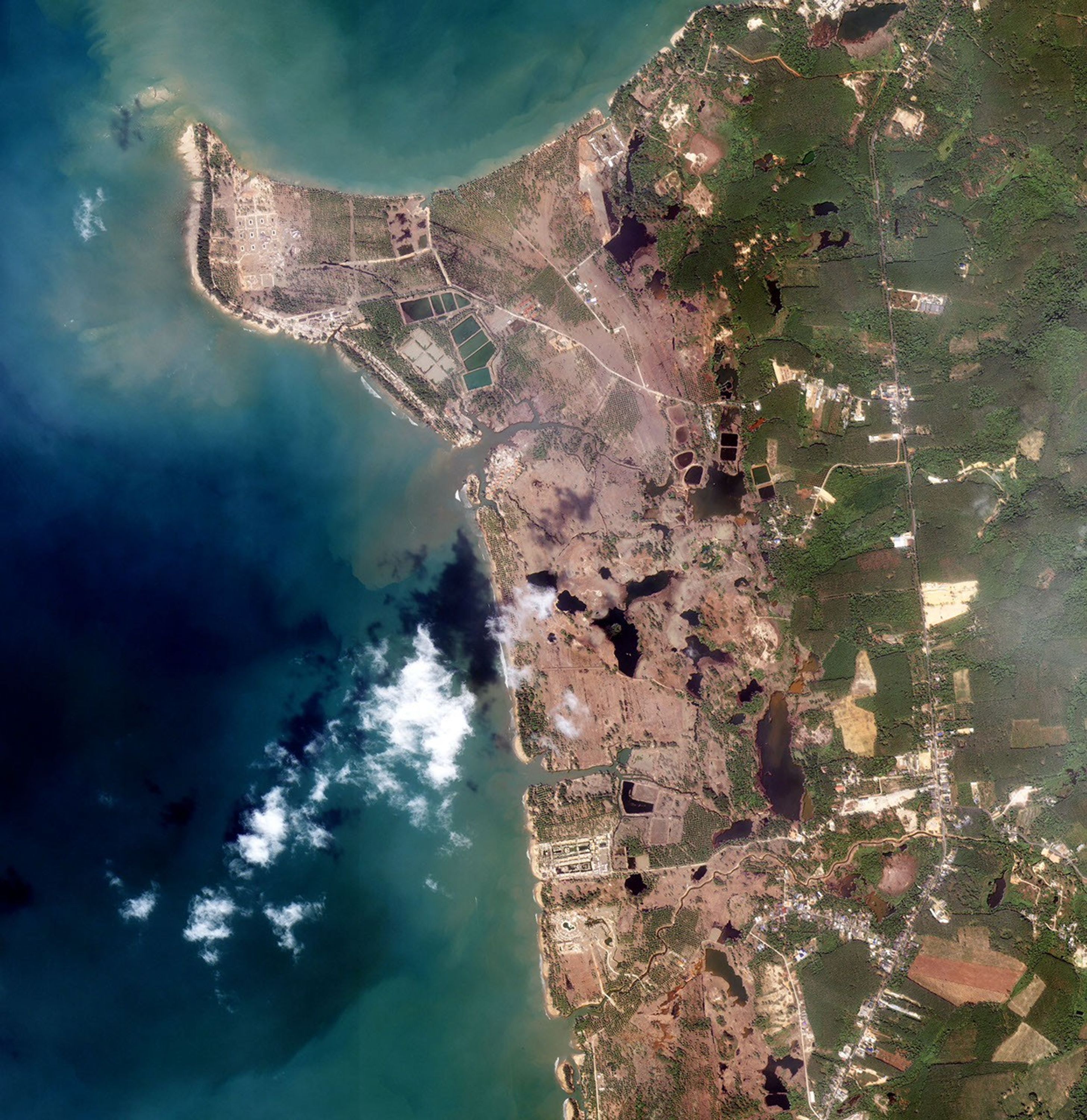 Earthquake Spawns Tsunamis - NASA Science