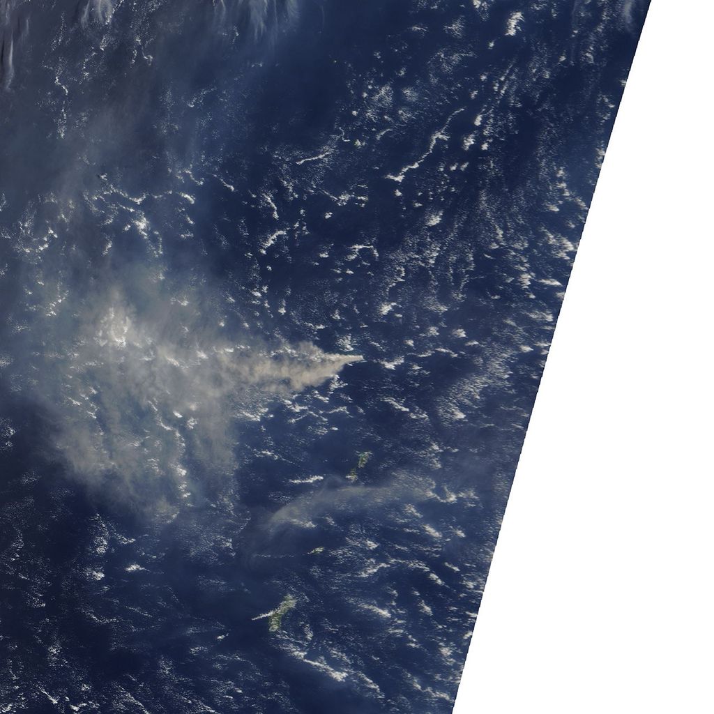Eruption of Anatahan - NASA Science