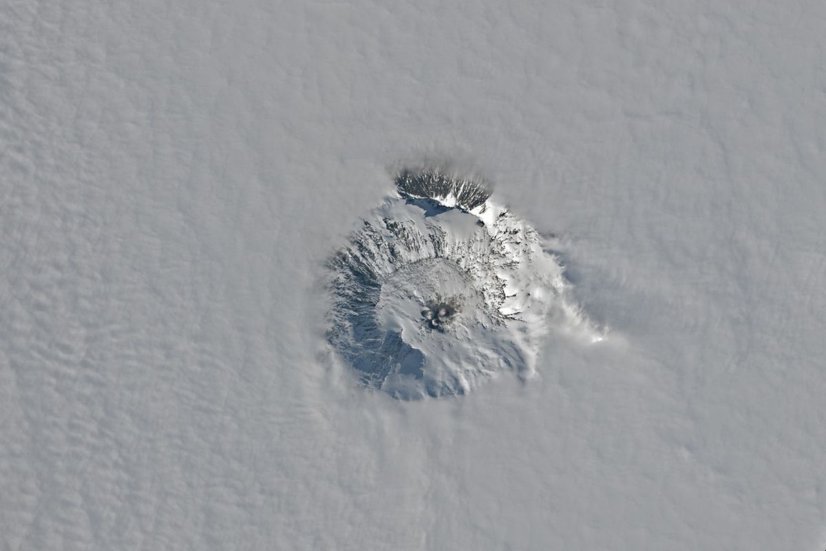 Erebus Breaks Through - NASA Science