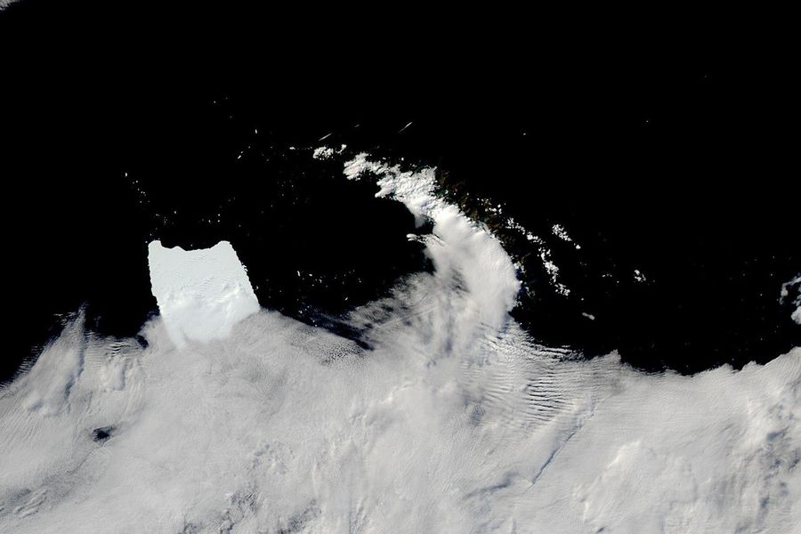 Iceberg Grinds to a Stop off South Georgia Island - NASA Science