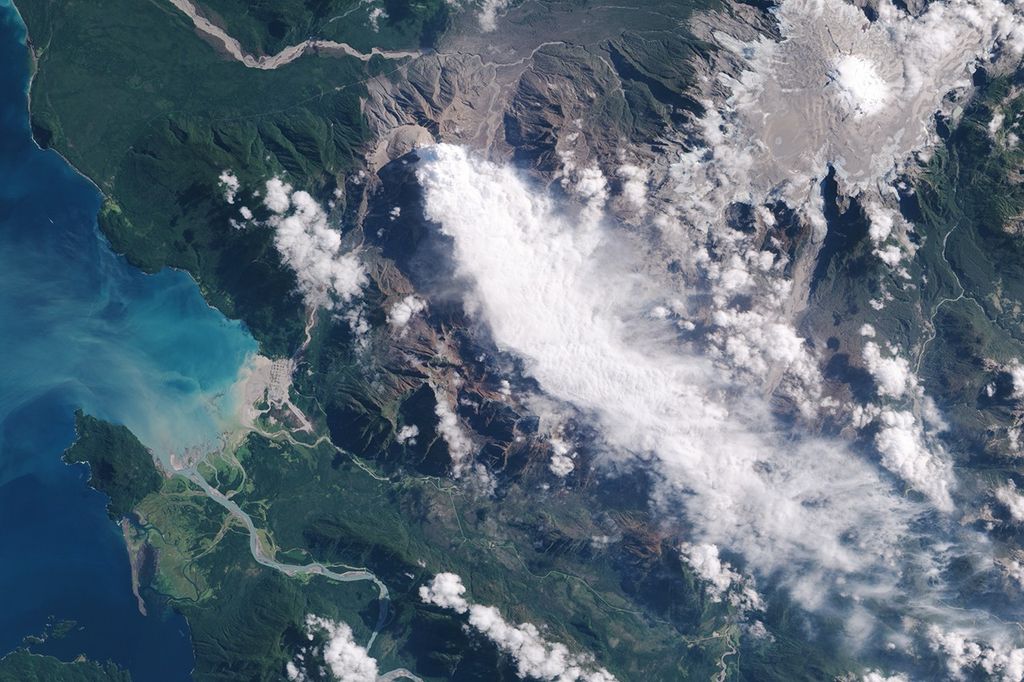 Chaiten Volcano, Chile - NASA Science