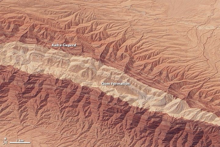 azad kuh elevation