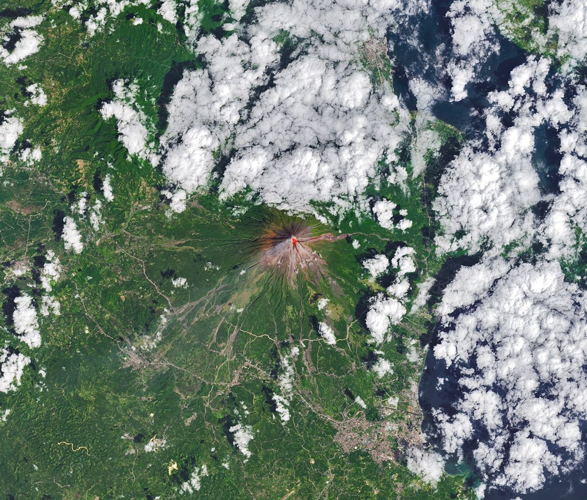 Eruption at Mayon - NASA Science