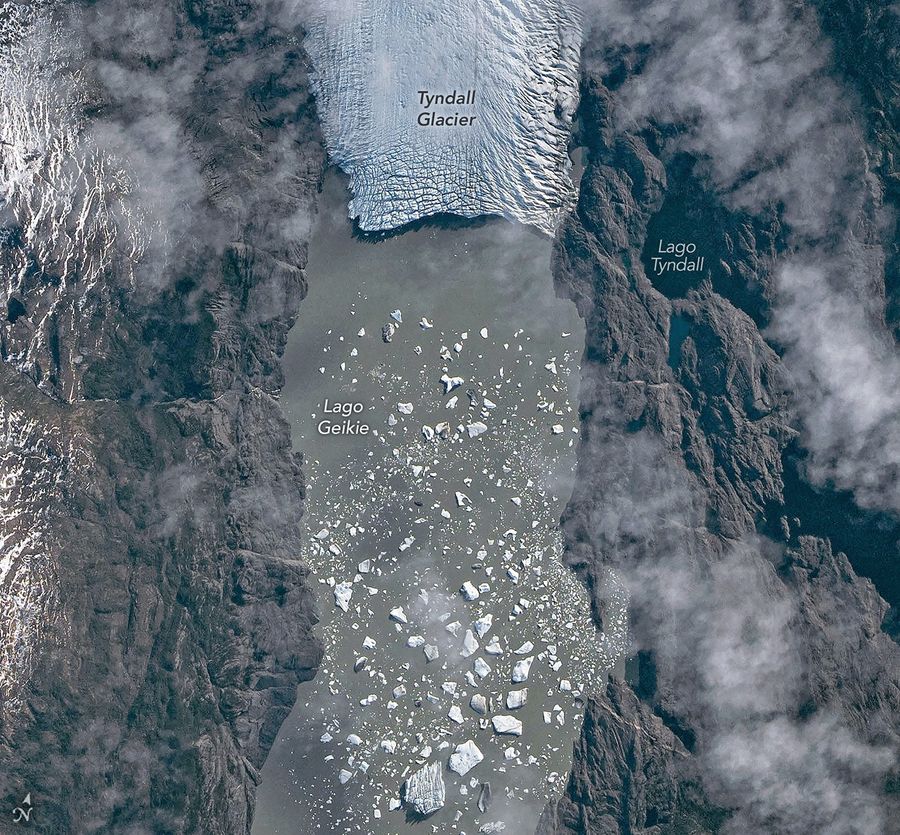 Tyndall’s Trail of Bergs - NASA Science