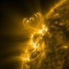 NASA Solar Observatory Sees Coronal Loops Flicker Before Big Flares ...