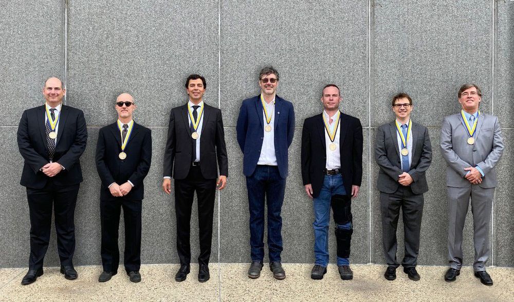 AIAA Awards Space Science Award to the Cold Atom Lab Team - NASA Science