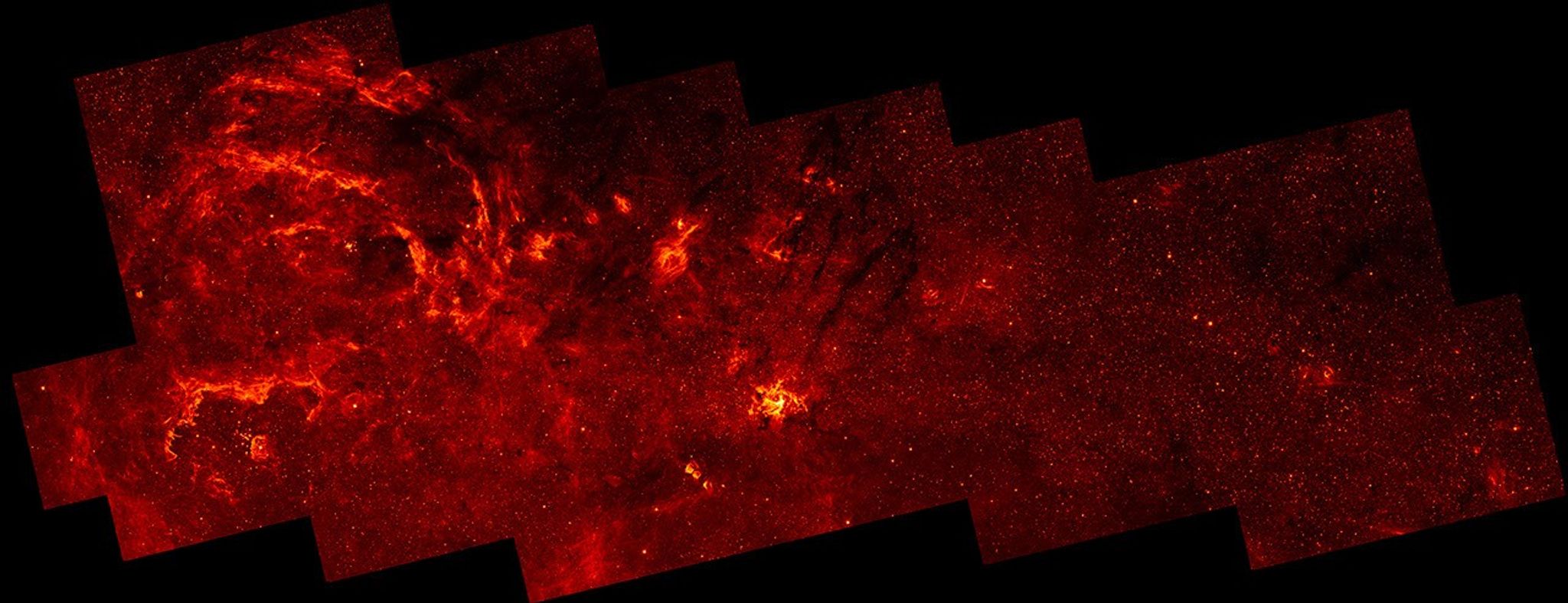 Center of Our Galaxy Revealed by Hubble and Spitzer Space Telescopes ...