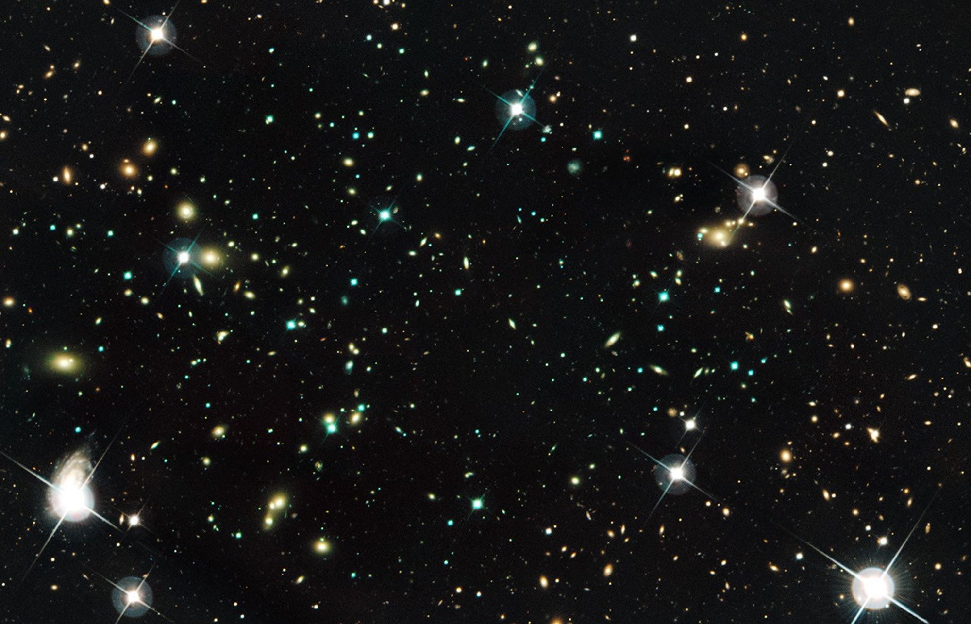 Merging Galaxy Cluster Abell 520 - NASA Science