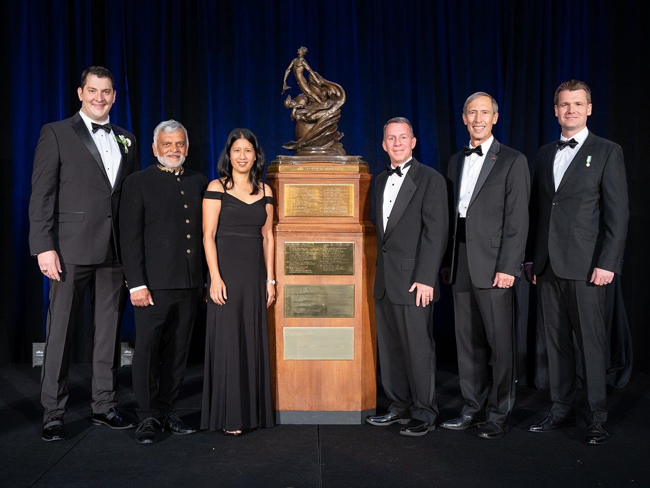 Ingenuity Team With Collier Trophy - NASA Science