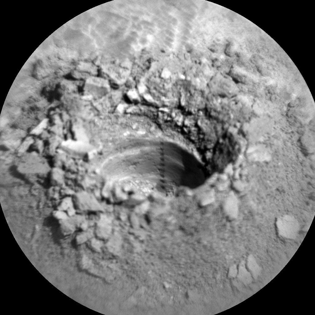 Sol 2543-2544: Dumping Dirt on its Back - NASA Science