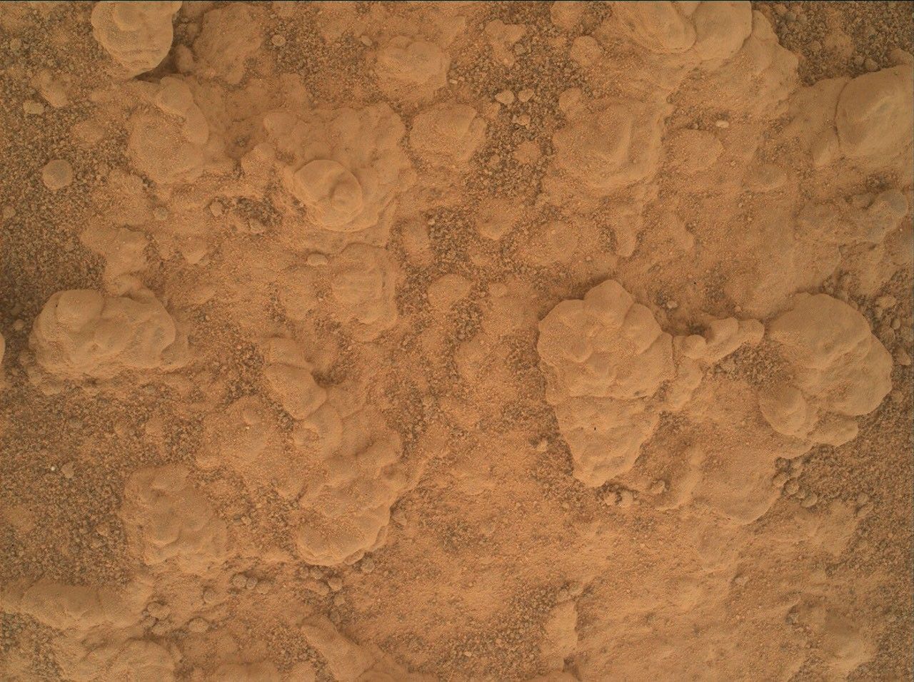 Sols 3635-3636: Lumpy Bumpy - NASA Science