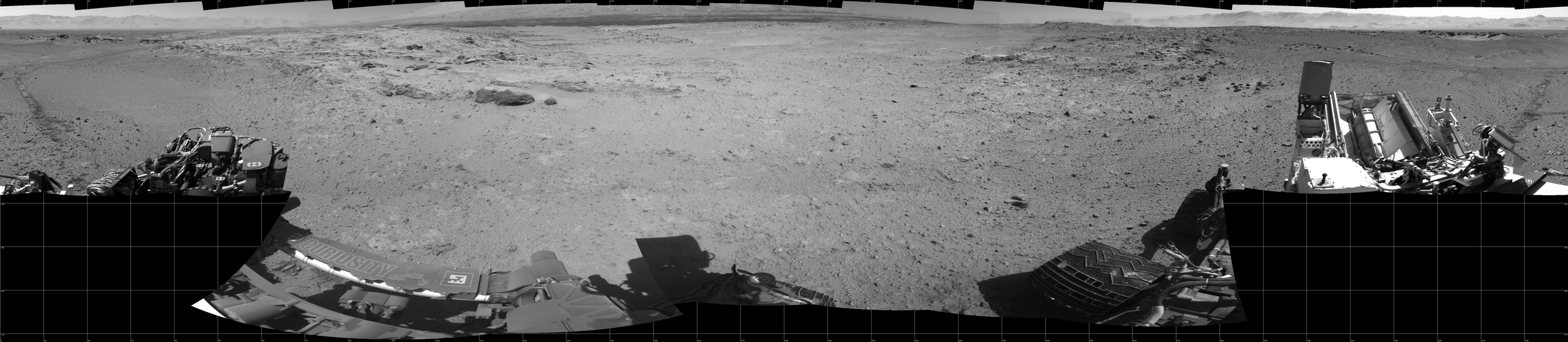 Sol 0565: Left Navigation Camera, Cylindrical Projection - NASA Science