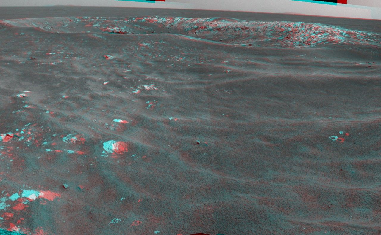 Martian 'Freedom 7' Crater 50 Years After Freedom 7 Flight (Stereo ...