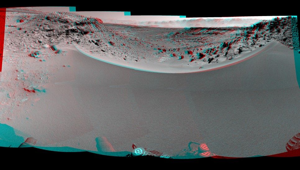 Curiosity's View Past Dune at 'Dingo Gap' (Stereo) - NASA Science