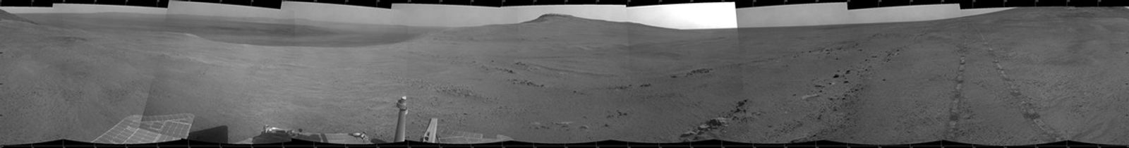 Crater Rim and Plain at Head of 'Perseverance Valley,' Mars - NASA Science