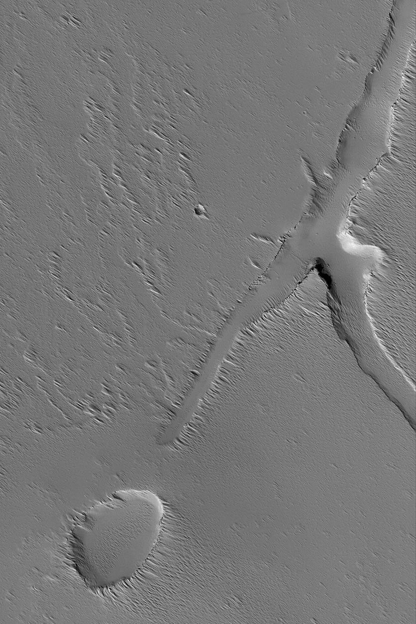 Troughs Near Ascraeus - NASA Science