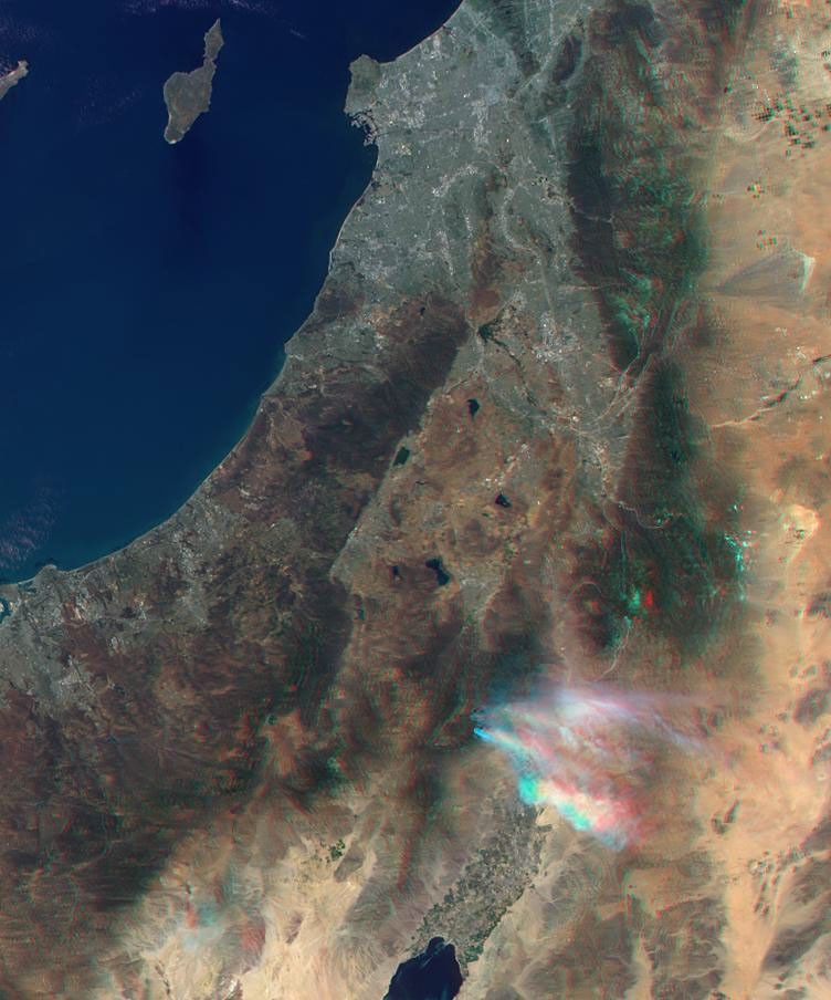 NASA's MISR Instrument Captures Stereo View of Mountain Fire Near ...