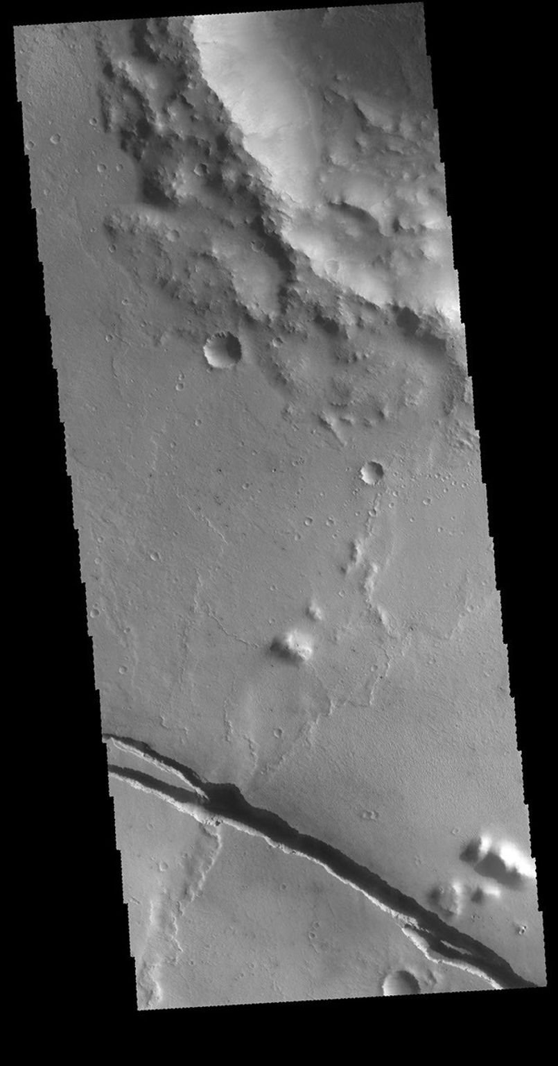 Cerberus Fossae - NASA Science
